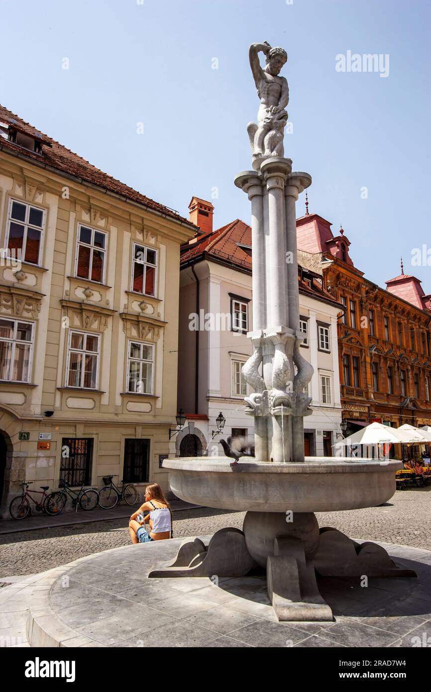 Hercules Fountain and buildings Stari and Gornji trg Squares, L Stock ...
