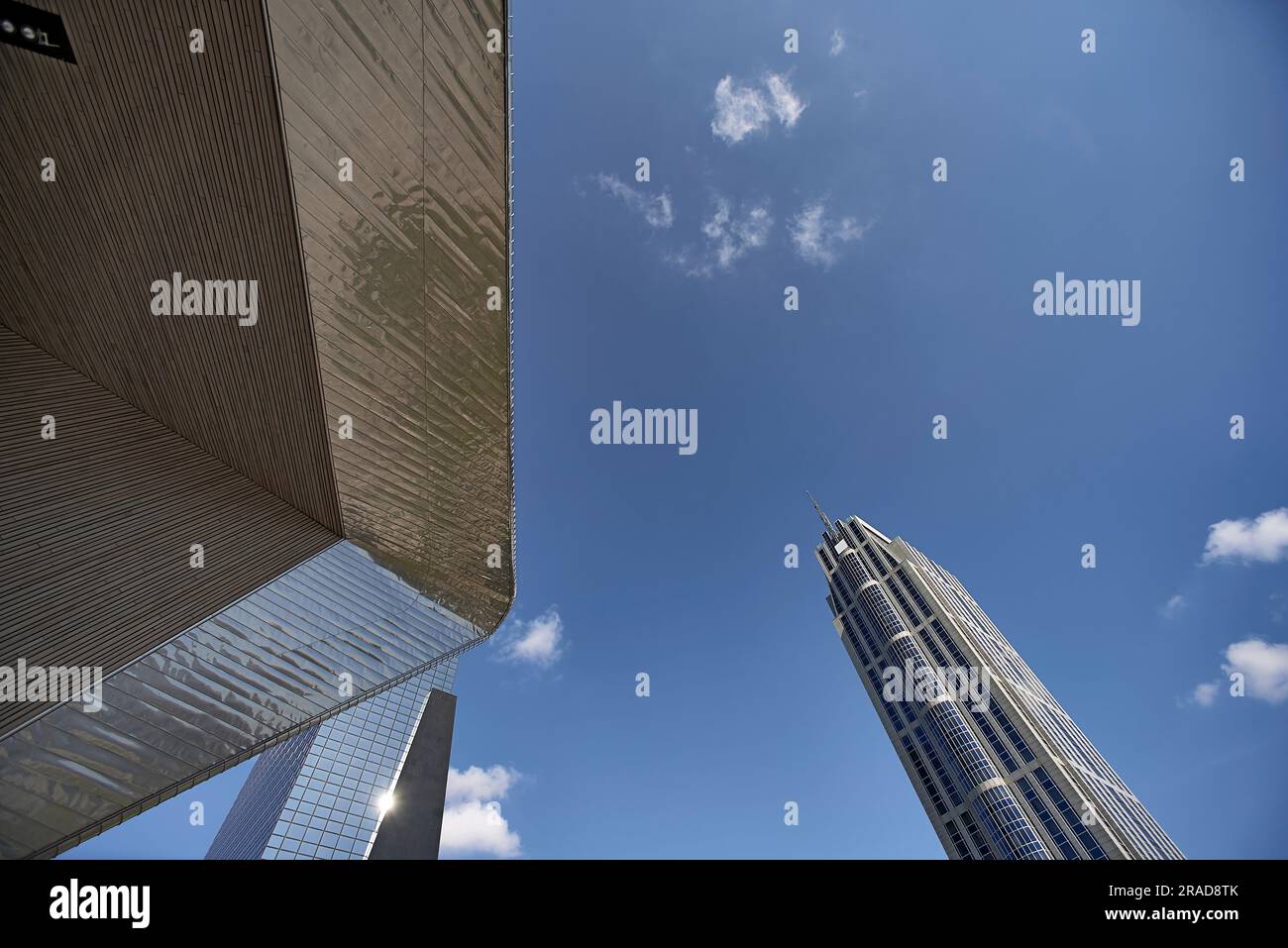 Rotterdam highrise buildings hi-res stock photography and images - Alamy