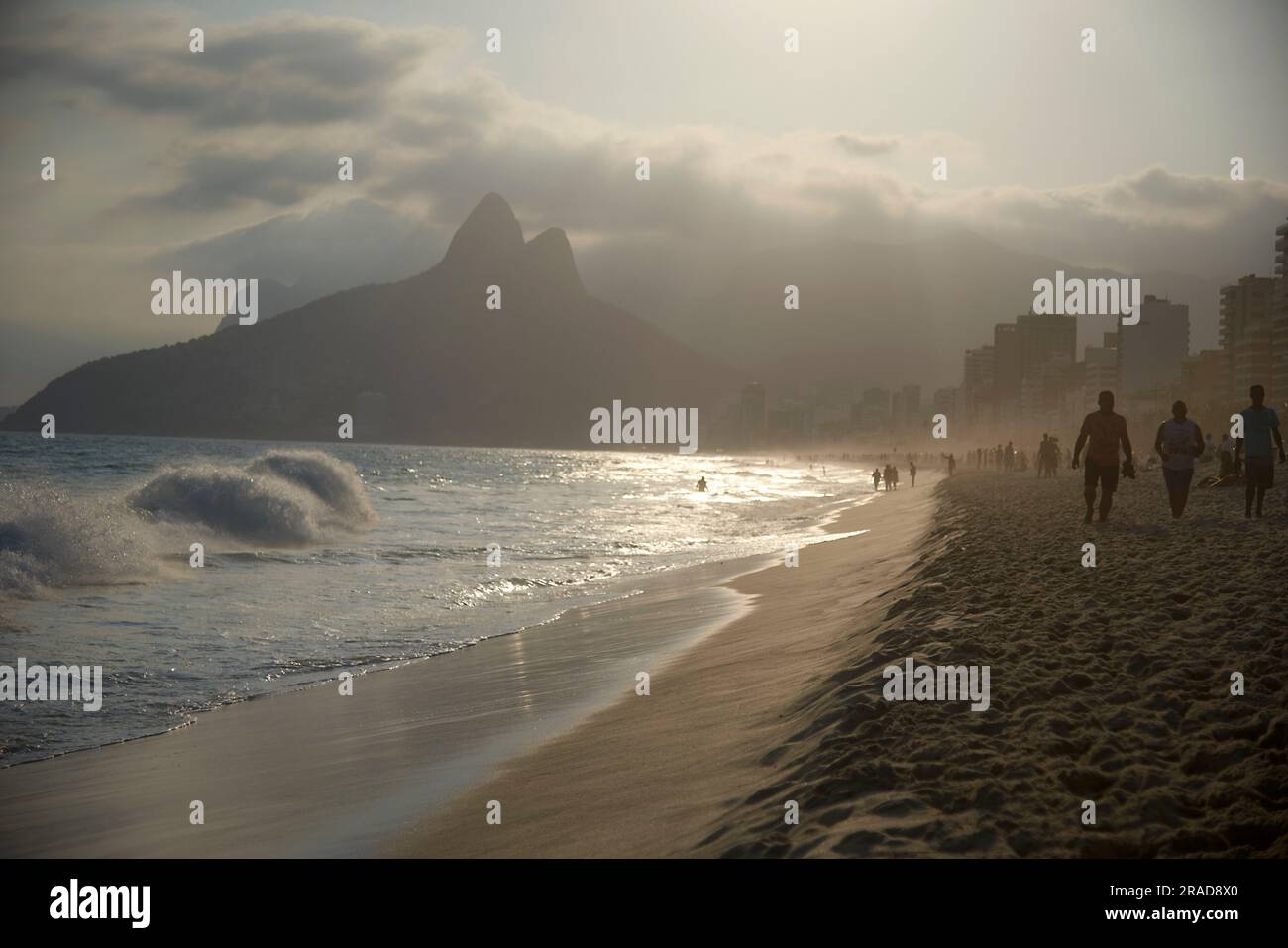 Amazing Ipanema beach in Rio de Janeiro, Brazil in bright sunshine ...