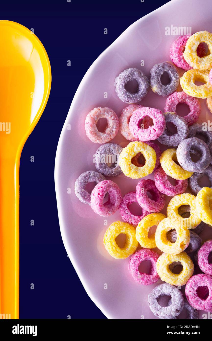 Green bowl of cornflakes hi-res stock photography and images - Alamy