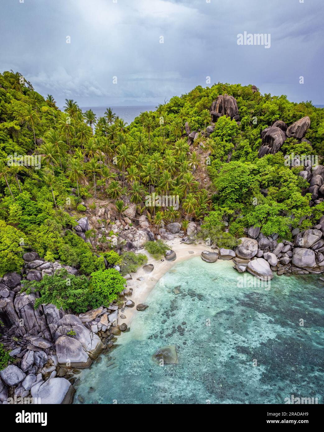 Aerial view of Freedom Beach and Taa Toh Lagoon Beach in koh Tao ...