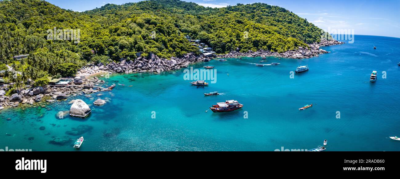 Aerial view of Ao Hin Wong beach in koh Tao, Thailand Stock Photo - Alamy