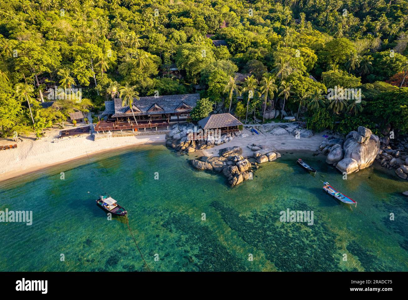 Aerial view of Mae Haad Beach and pier in koh Tao, Thailand Stock Photo ...