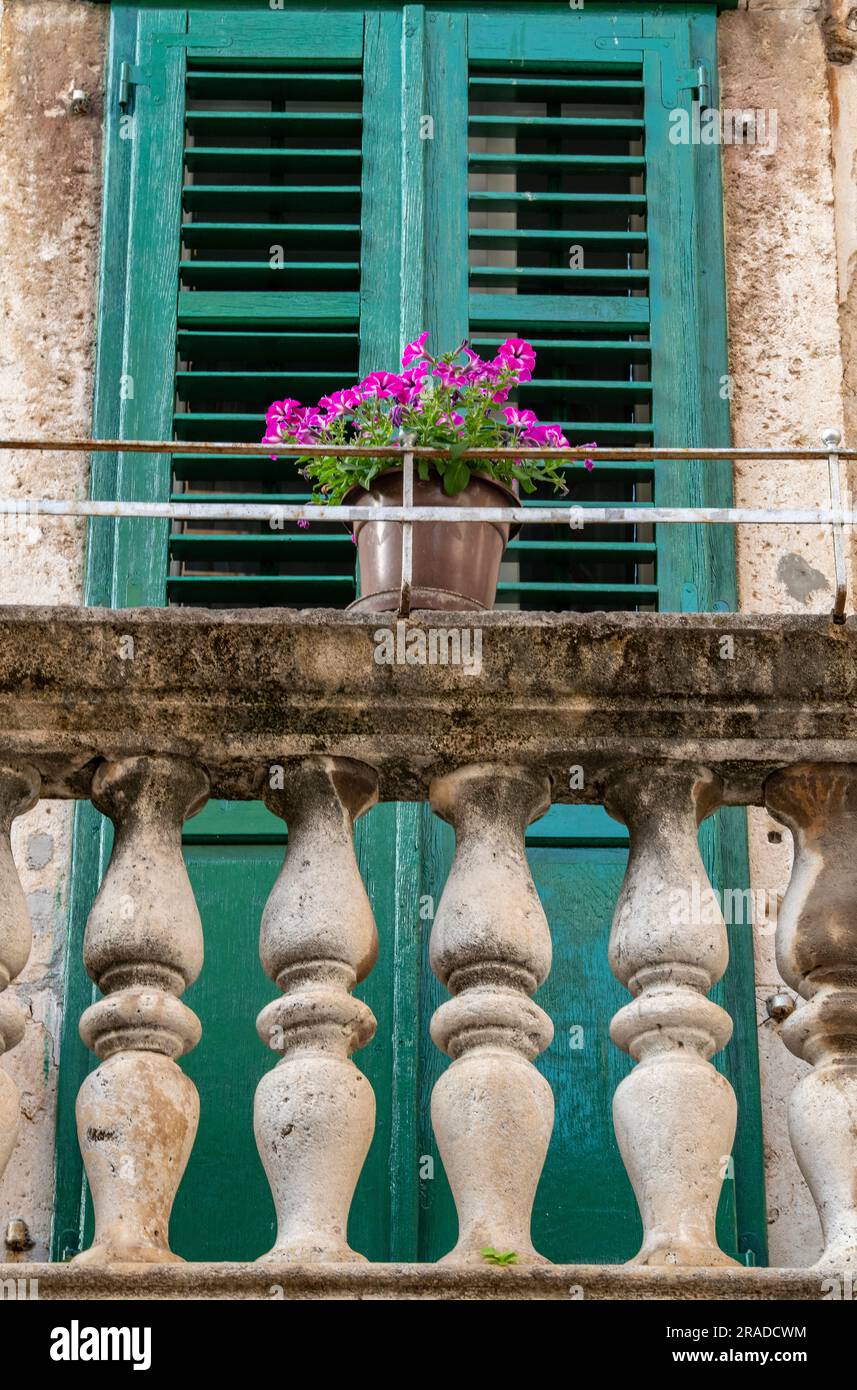 Croatian farmhouse hi-res stock photography and images - Alamy