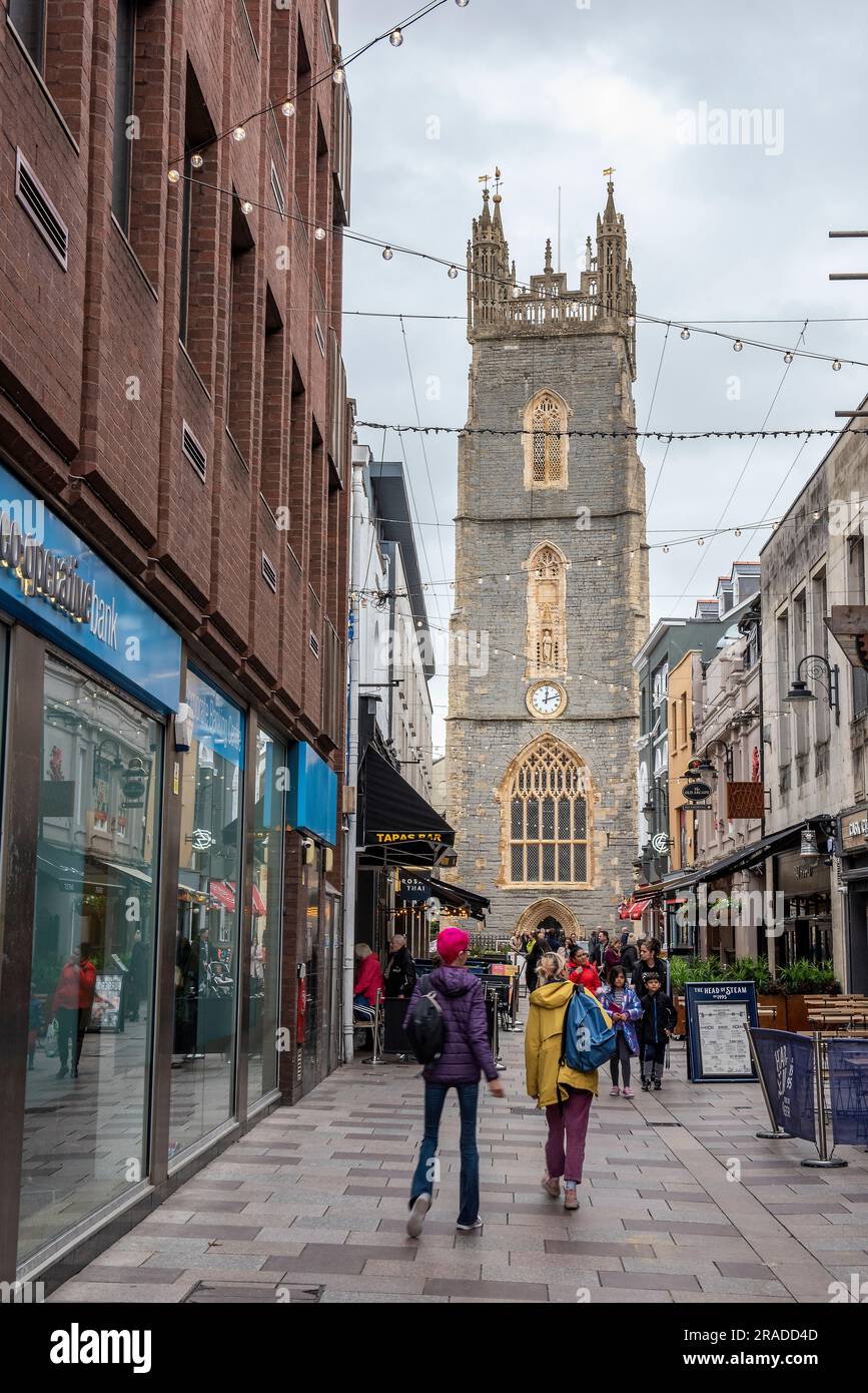 shopping street and church in the cambridgeshire town of Ely, everyday ...