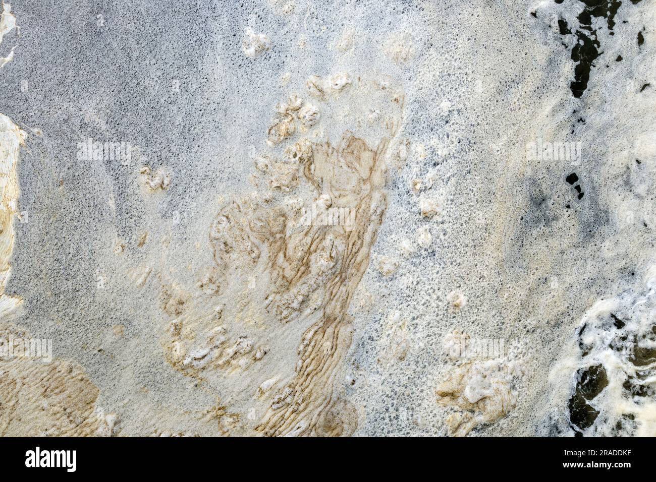 River pollution hi-res stock photography and images - Alamy