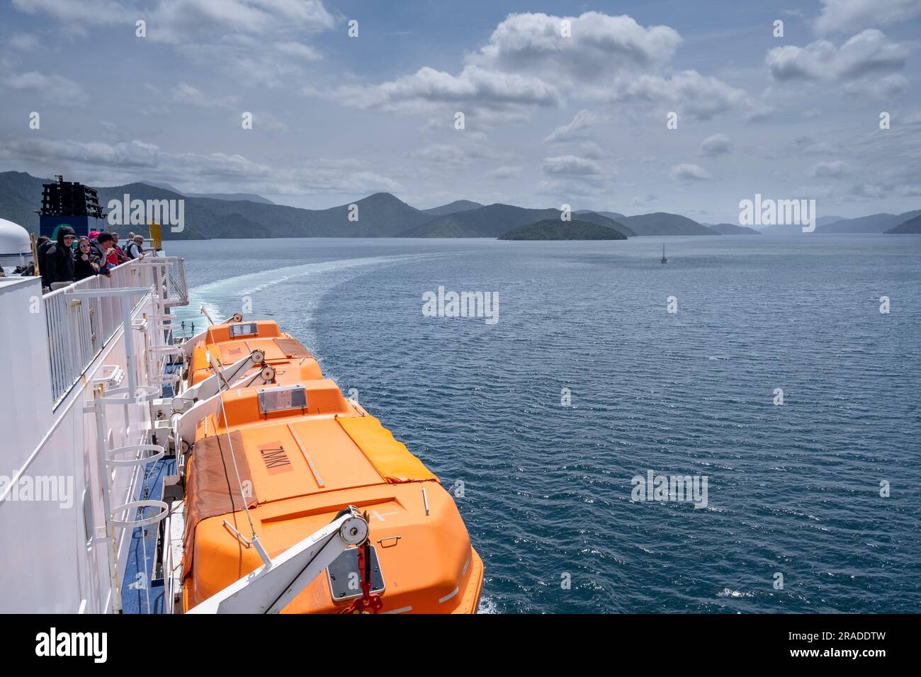 Turning ferry hi-res stock photography and images - Alamy