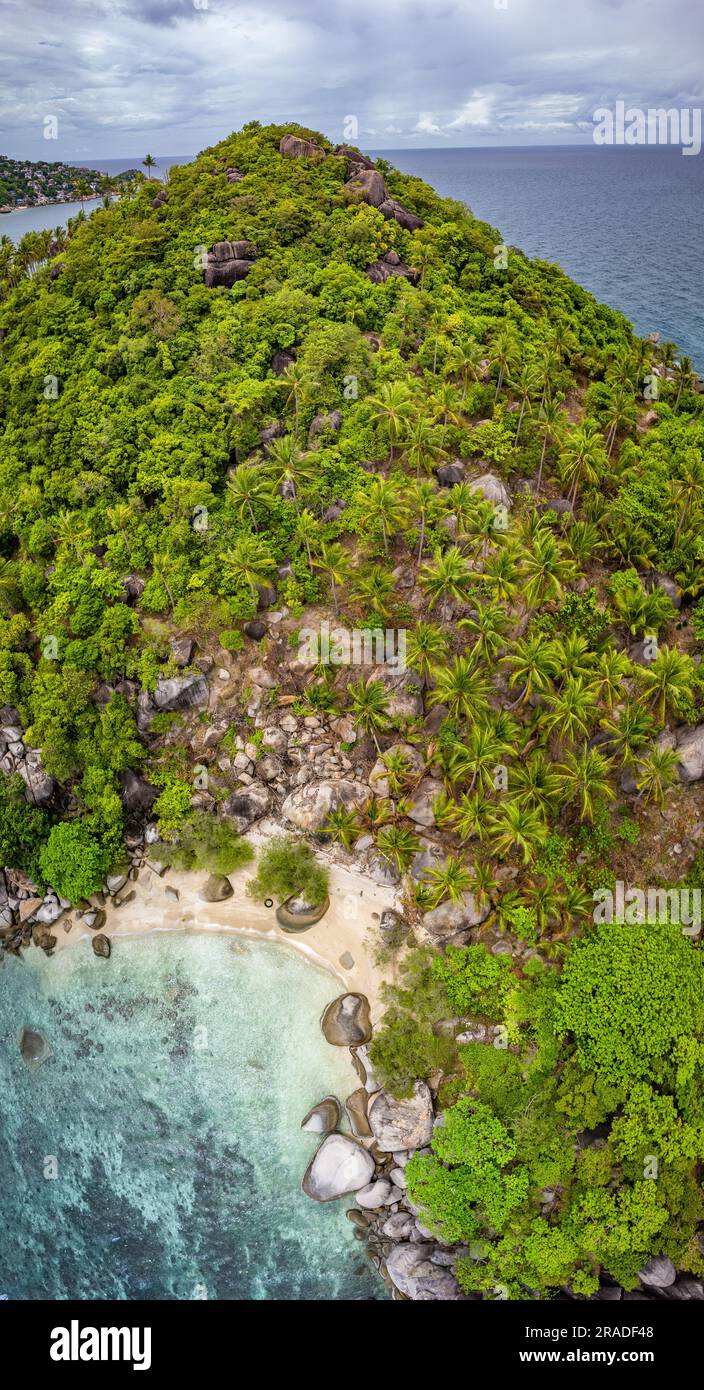 Aerial view of Freedom Beach and Taa Toh Lagoon Beach in koh Tao ...