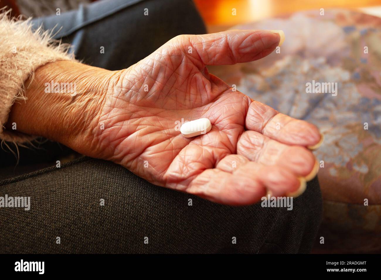 Close up elderly woman in hi-res stock photography and images - Alamy