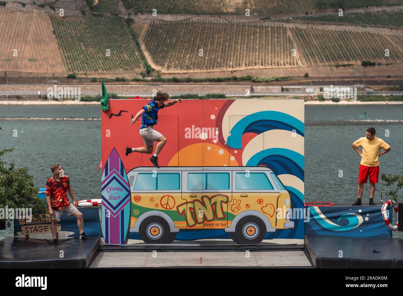 Tnt shows beach hi-res stock photography and images - Alamy