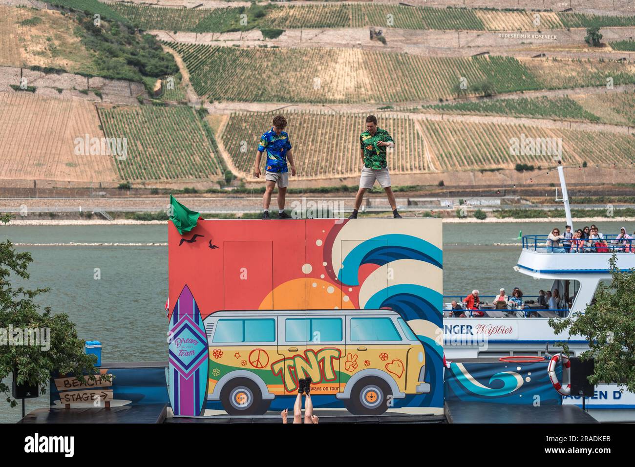Tnt shows beach hi-res stock photography and images - Alamy