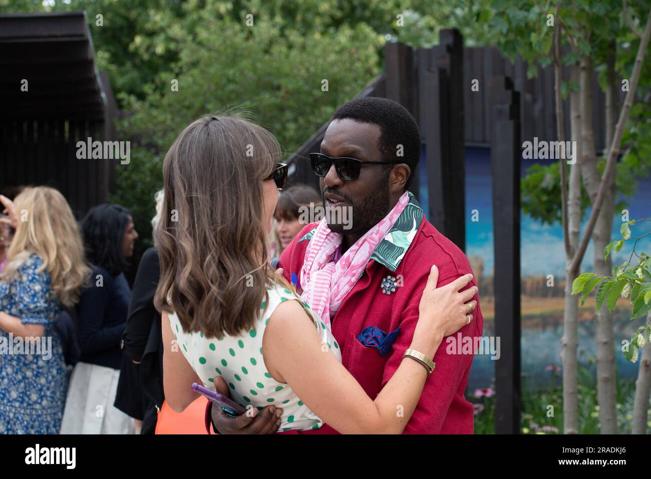 East Molesey, Surrey, UK. 3rd July, 2023. Garden Designer Imogen Perreau Callf celebrity florist ...