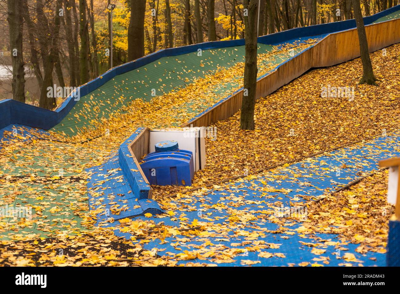 Bob slide hi-res stock photography and images - Alamy