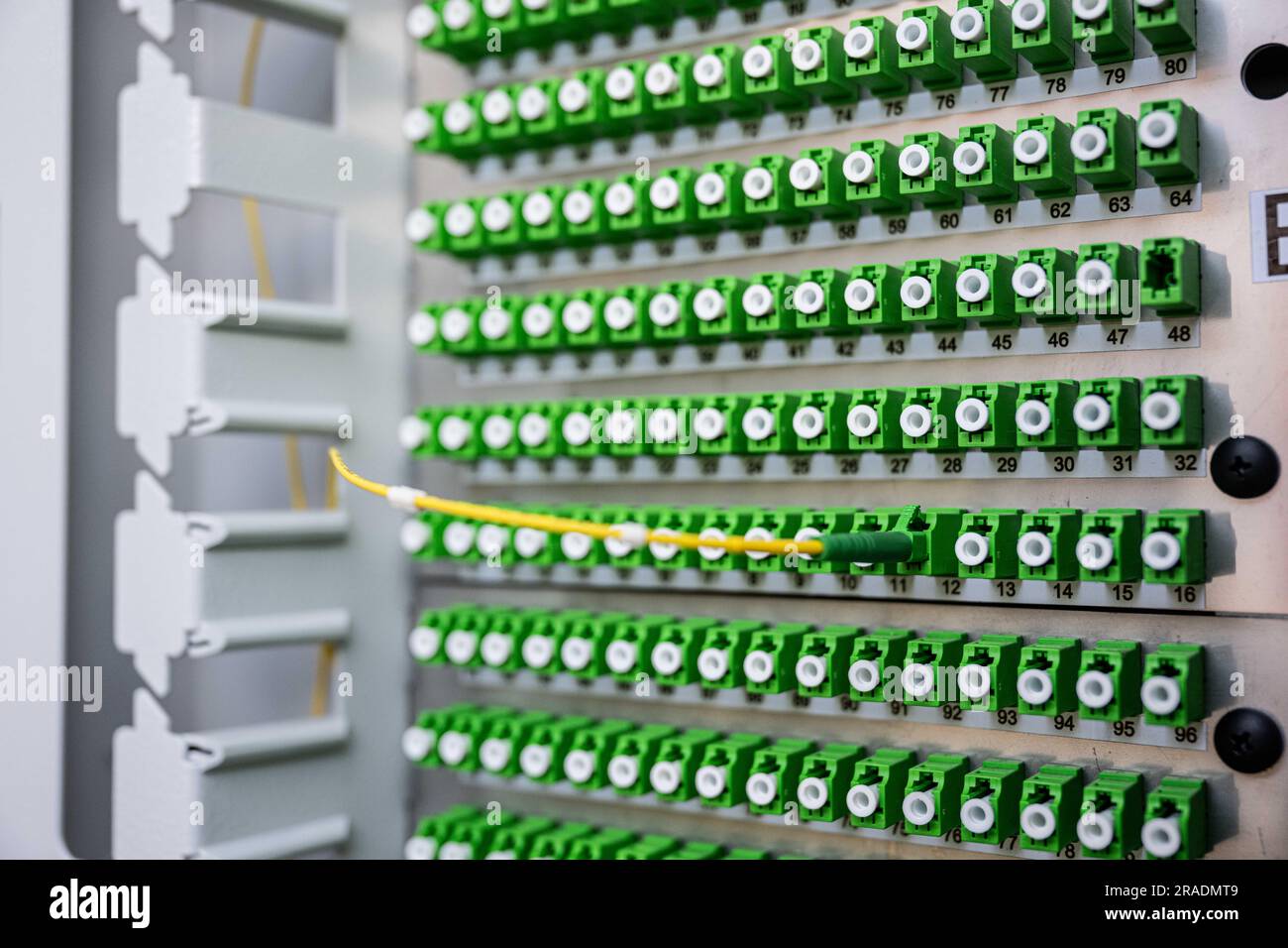 Fibre optic cable illustration hi-res stock photography and images - Alamy