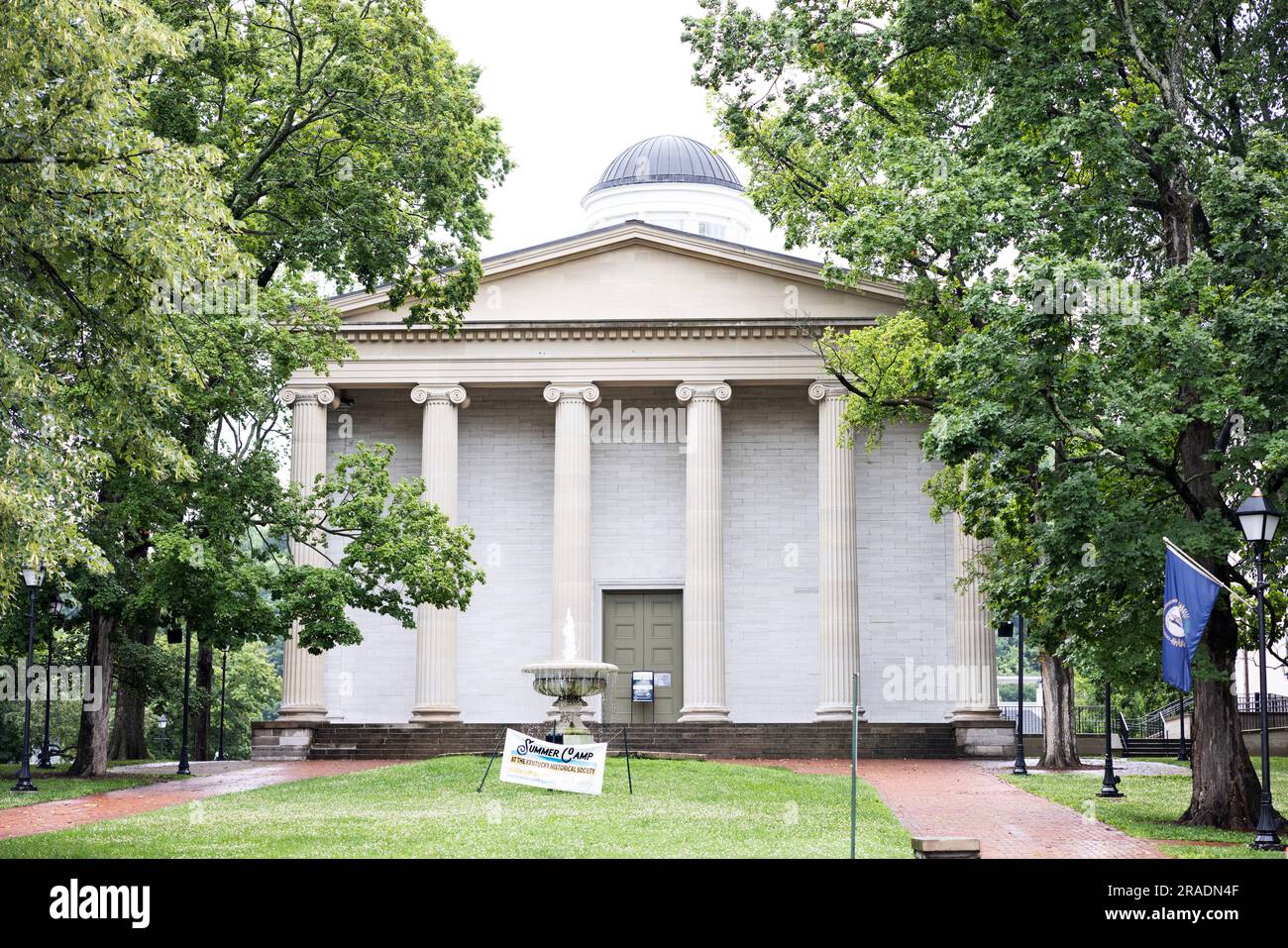 The Old State Capitol Building on West Broadway in Frankfort, Kentucky ...