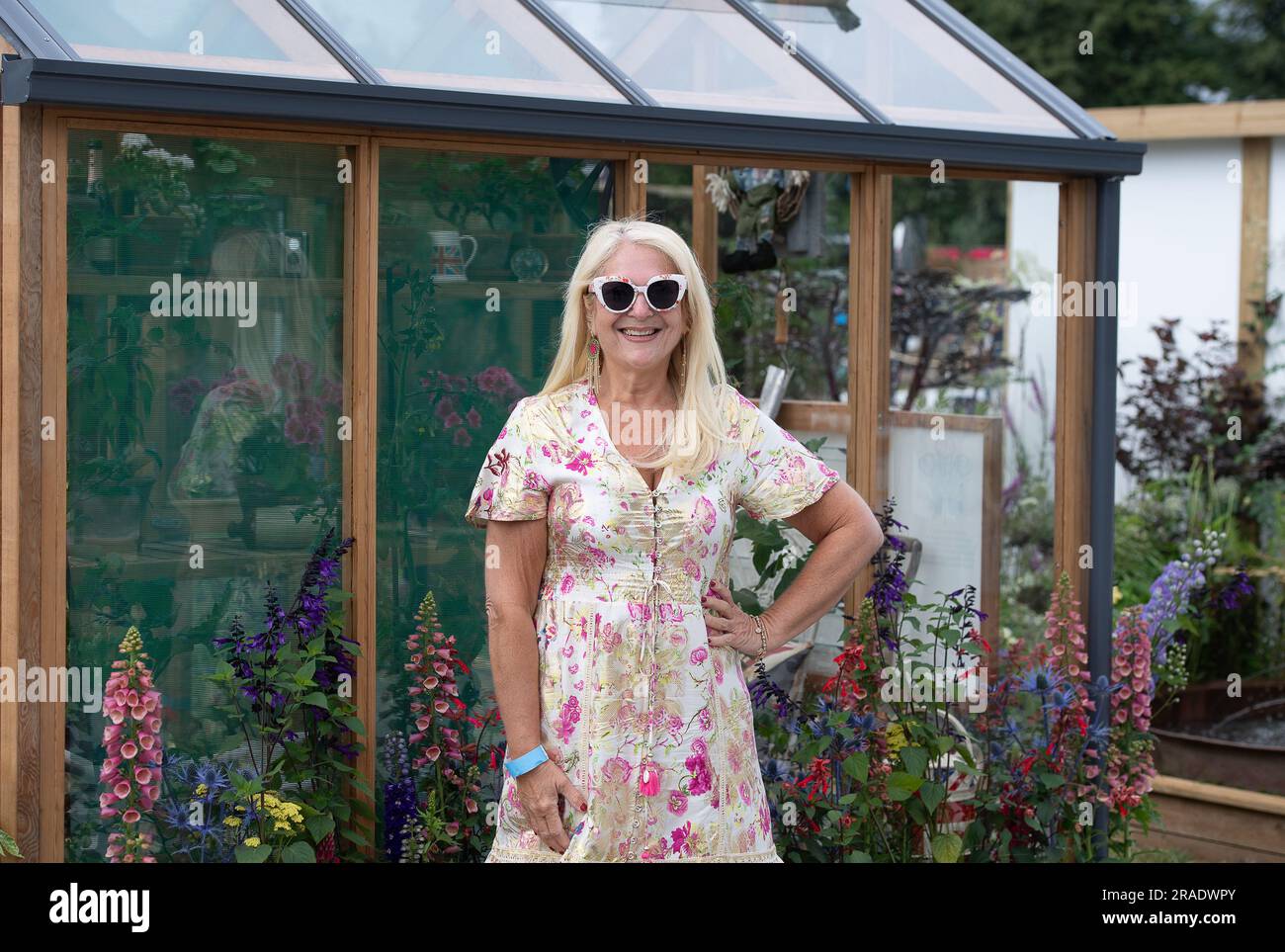 Vanessa feltz television personality hi-res stock photography and ...