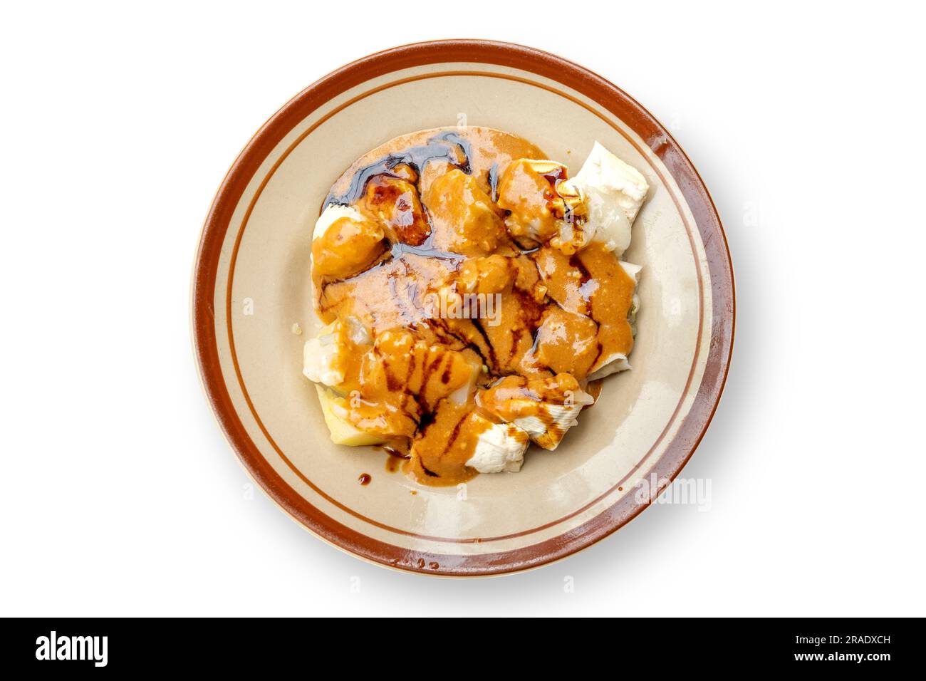 Steamed dumpling (Siomay) on white background. Traditional Indonesia ...