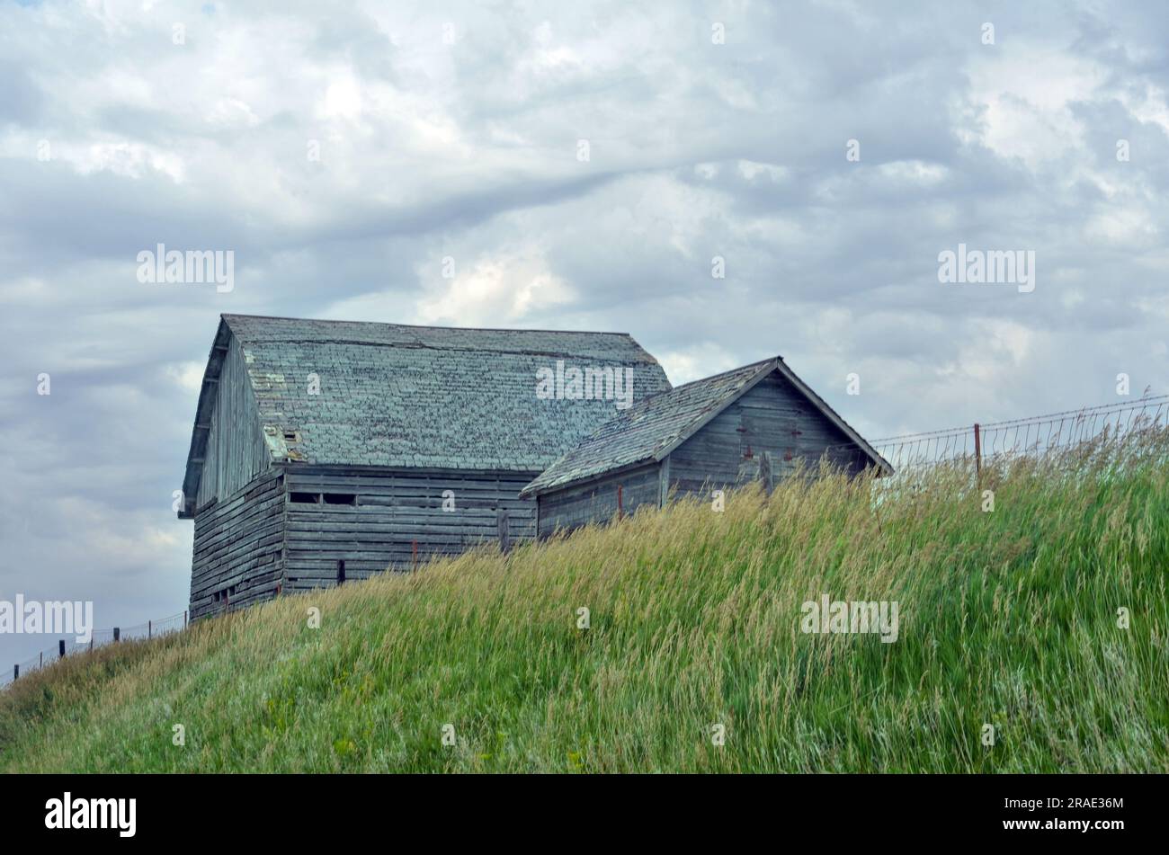 Side hill farm hi-res stock photography and images - Alamy