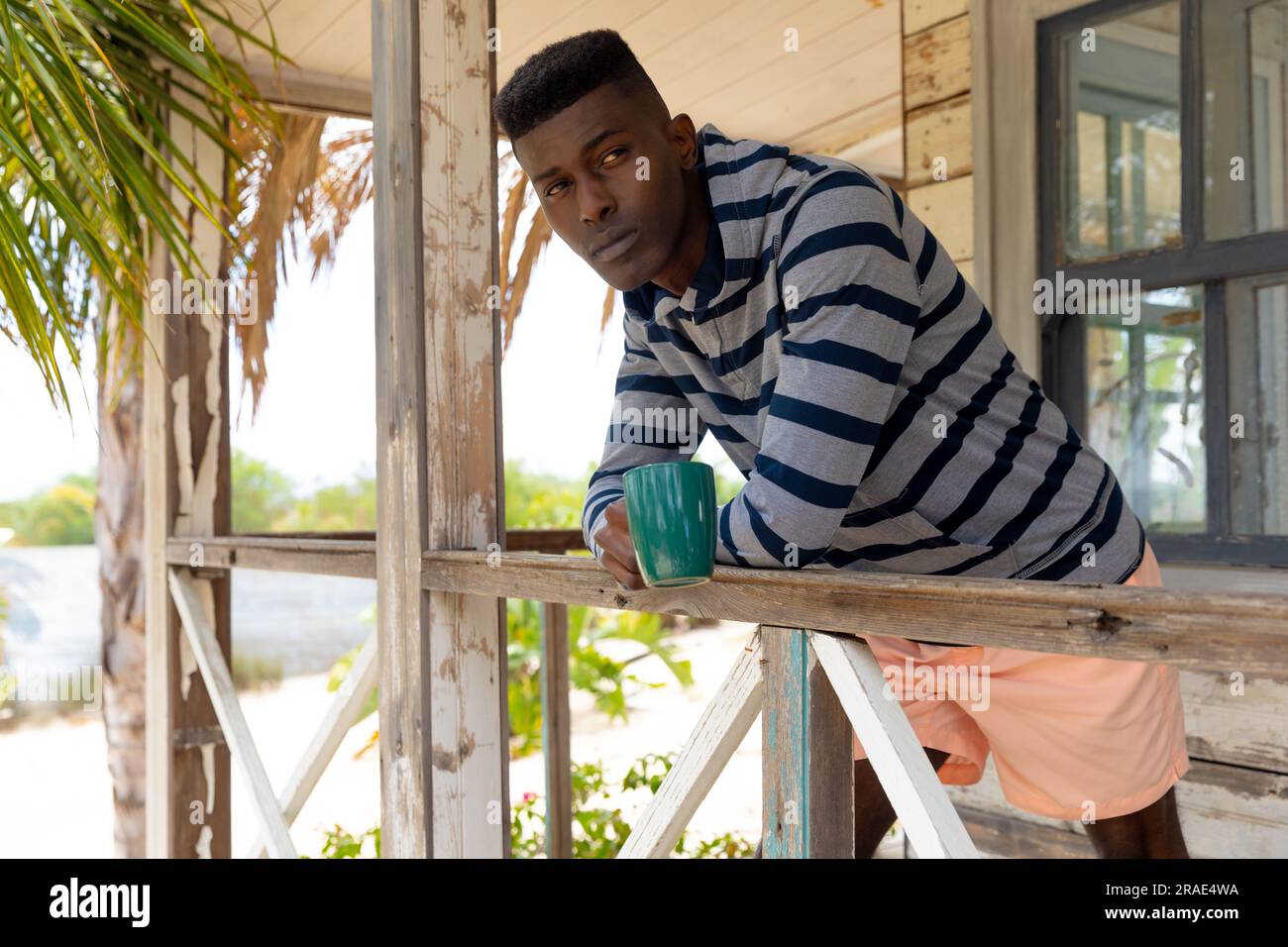 The leaning house hi-res stock photography and images - Alamy