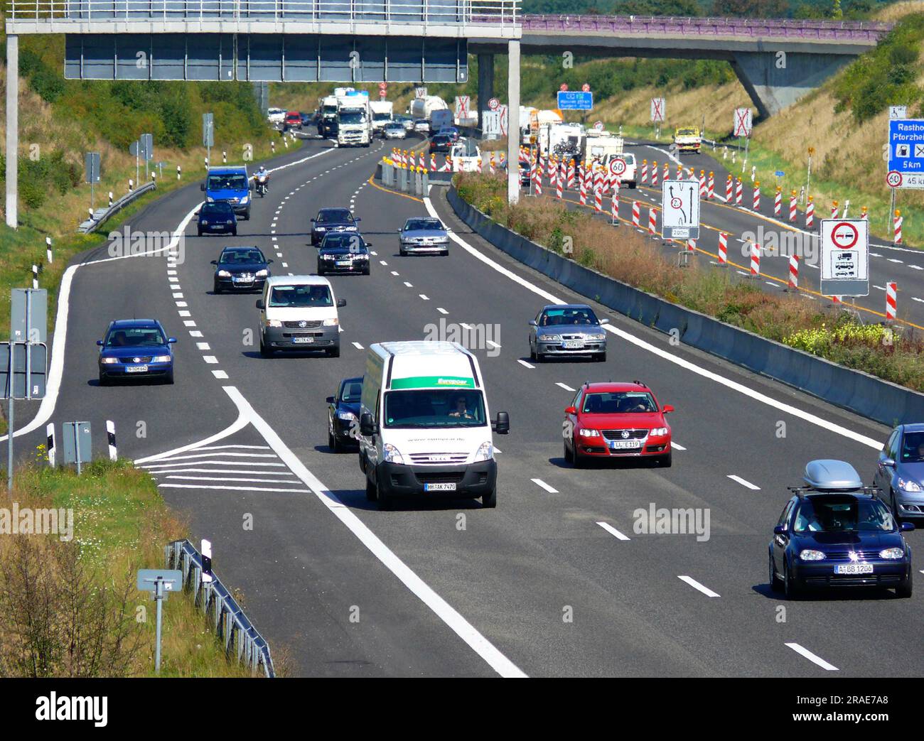 Heavy vehicle traffic hi-res stock photography and images - Alamy