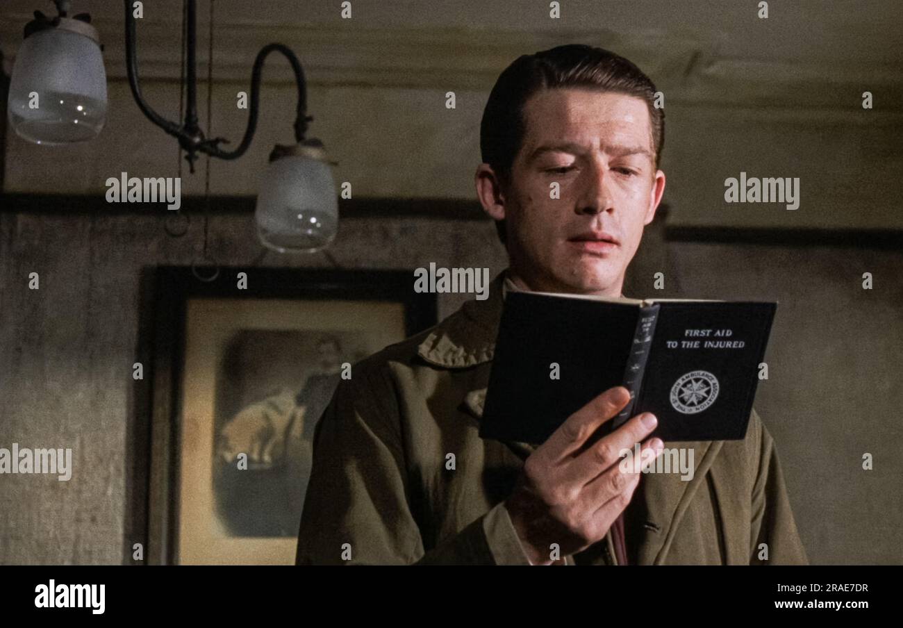 UK. John Hurt in a scene from the (C)Columbia Pictures movie: 10 ...