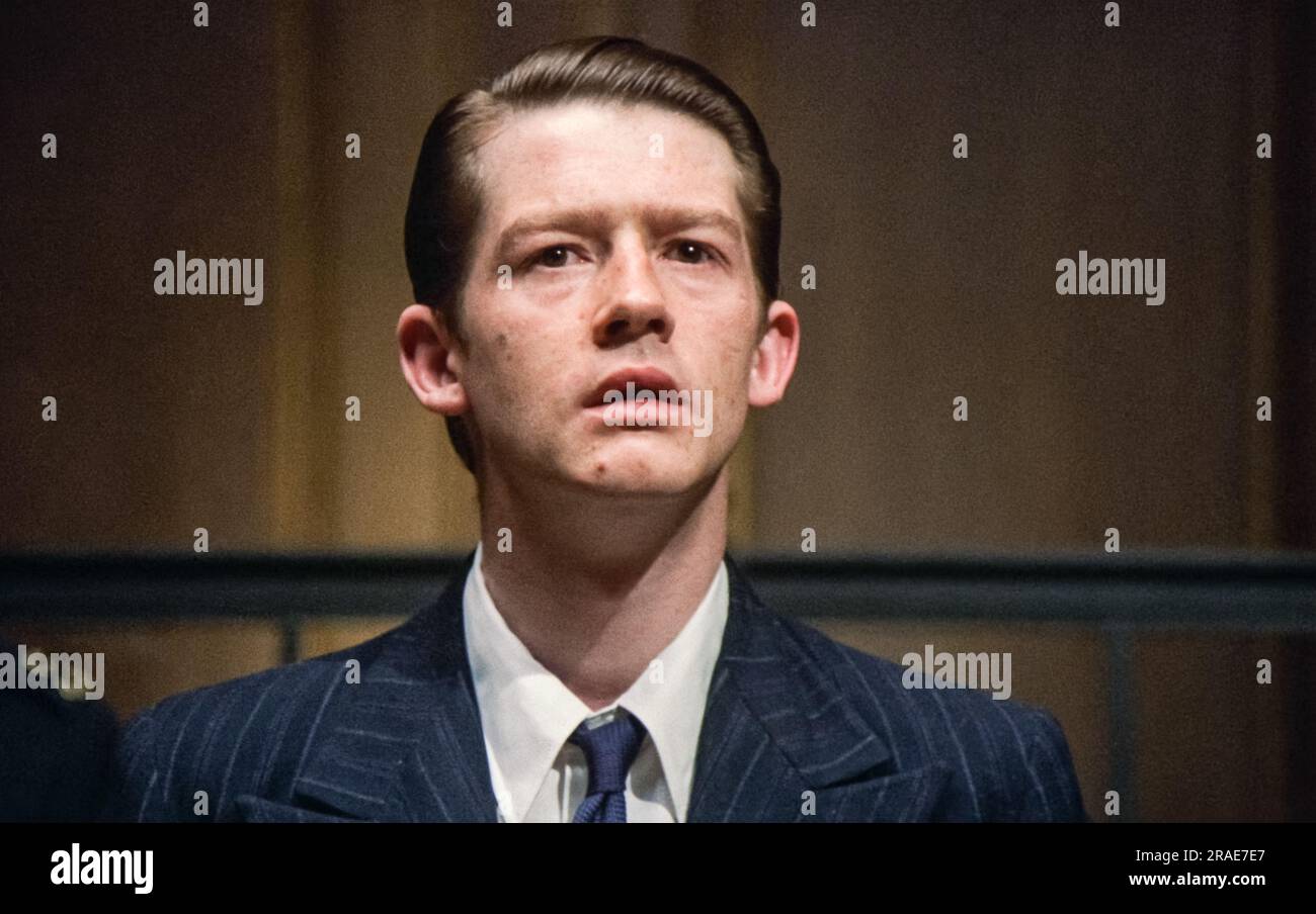 UK. John Hurt in a scene from the (C)Columbia Pictures movie: 10 ...