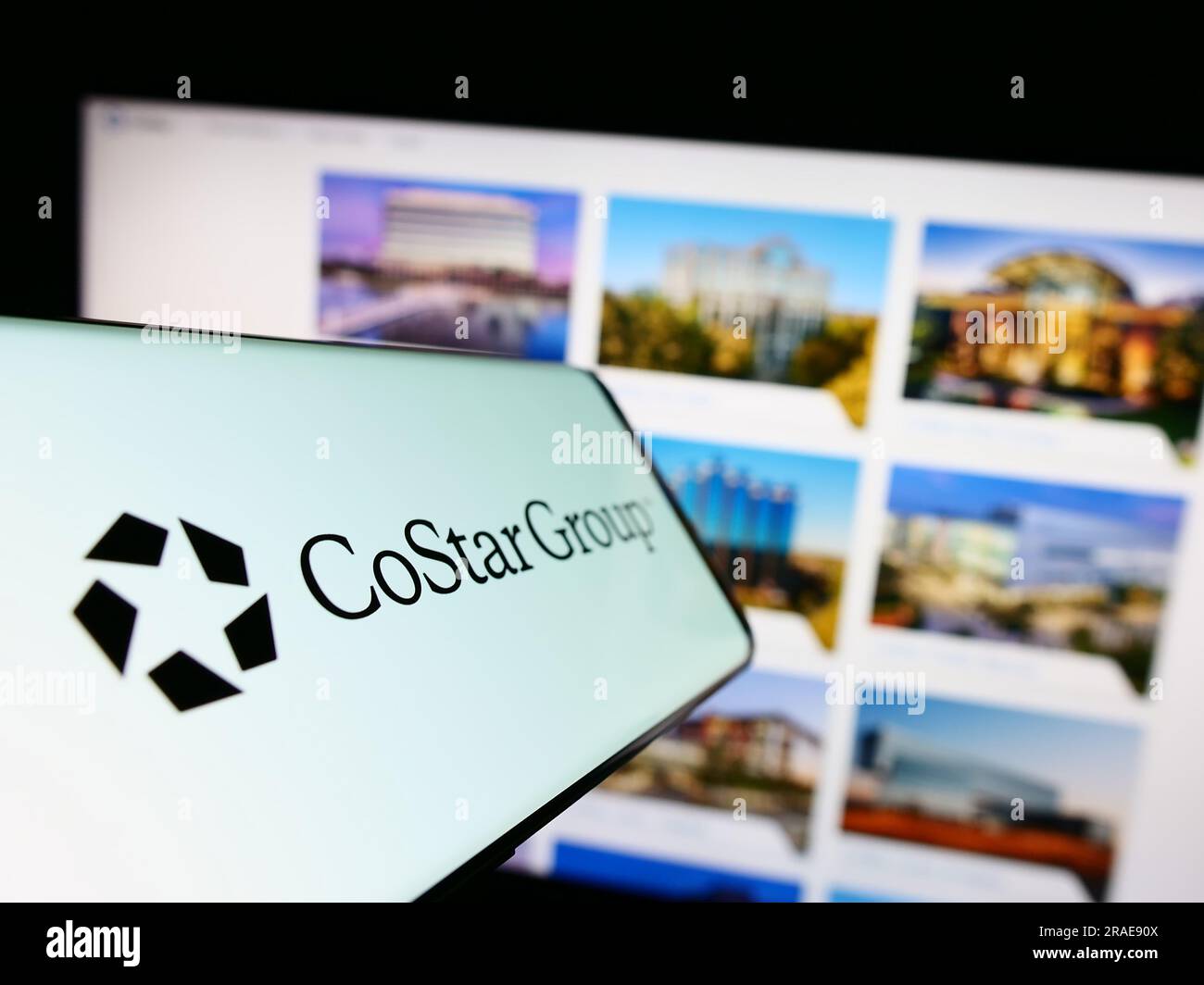 Real estate star logo hi-res stock photography and images - Alamy