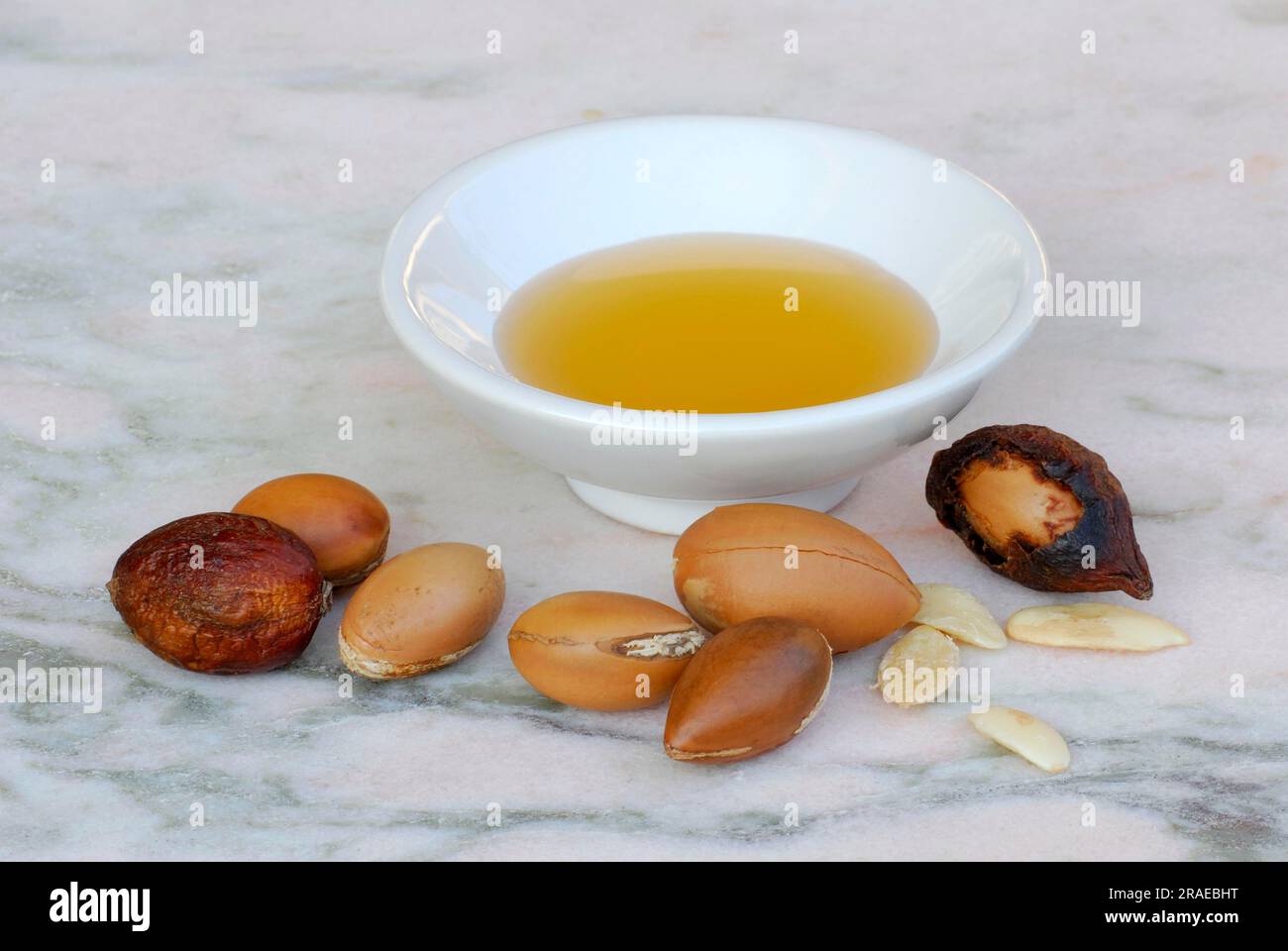 Tree nut oil hi-res stock photography and images - Alamy