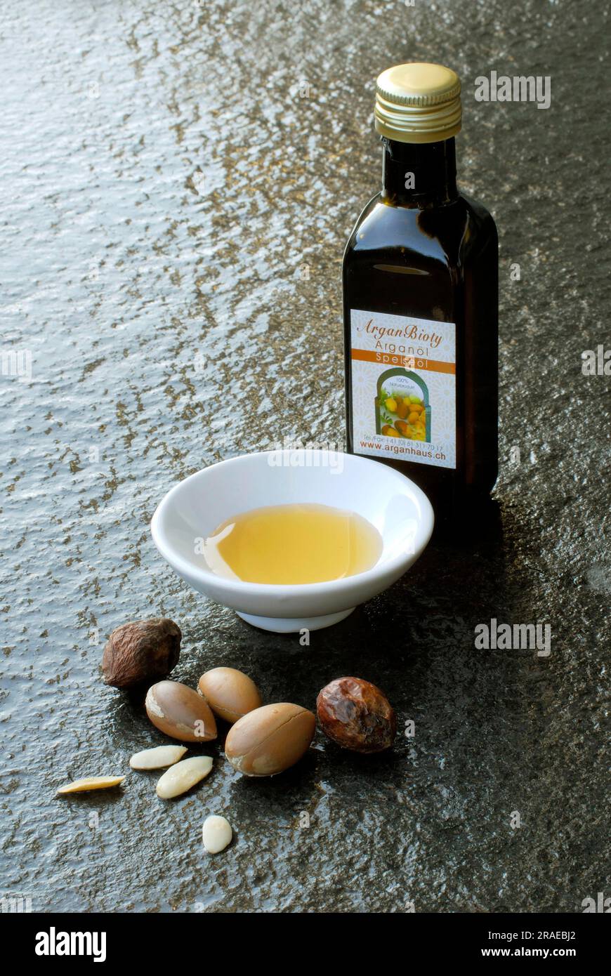 Tree nut oil hi-res stock photography and images - Alamy