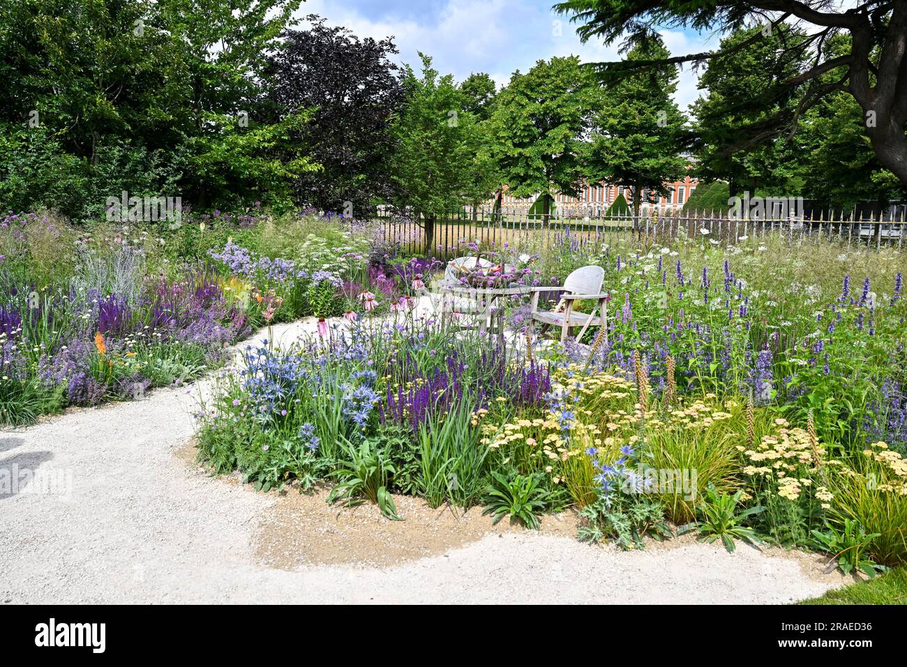 Rhs iconic horticultural hero garden hi-res stock photography and ...