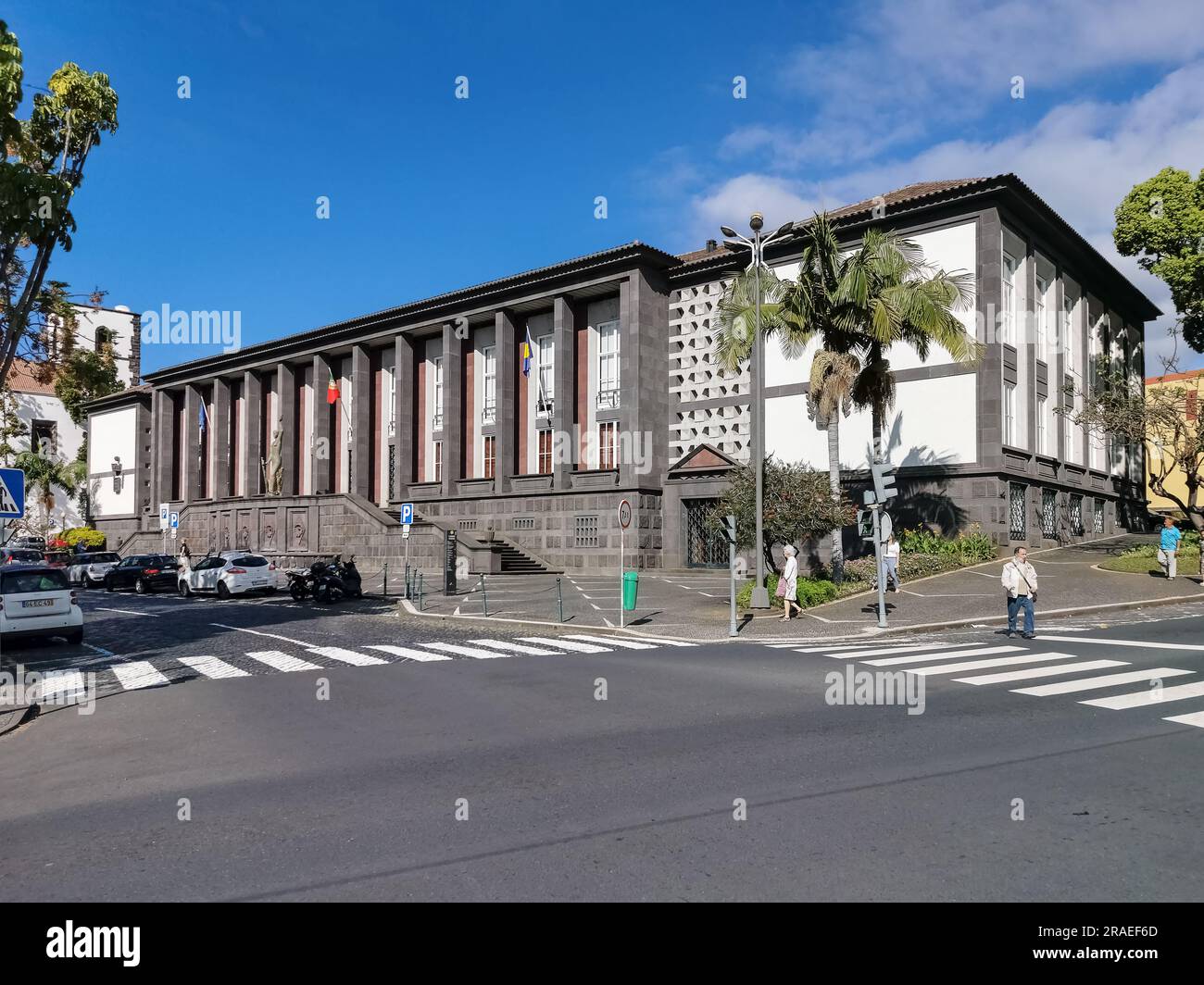 Palacio da justica do funchal hi-res stock photography and images - Alamy
