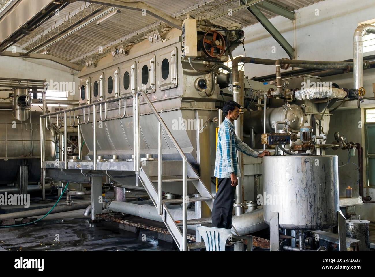 Soft flow fabric dyeing latest type in a garment industry, Tiruppur ...