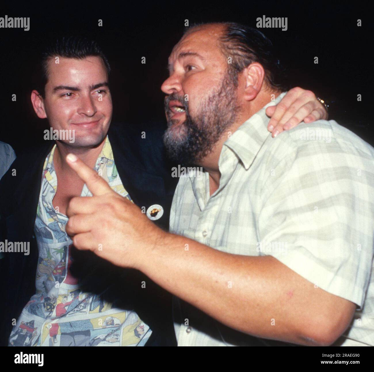 1988 Charlie Sheen Dom DeLuise John Barrett/PHOTOlink Stock Photo - Alamy