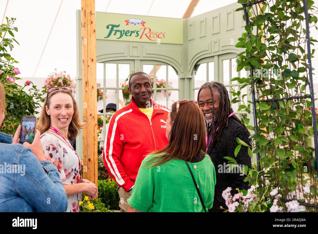 The rob burrow mnd rose hi-res stock photography and images - Alamy