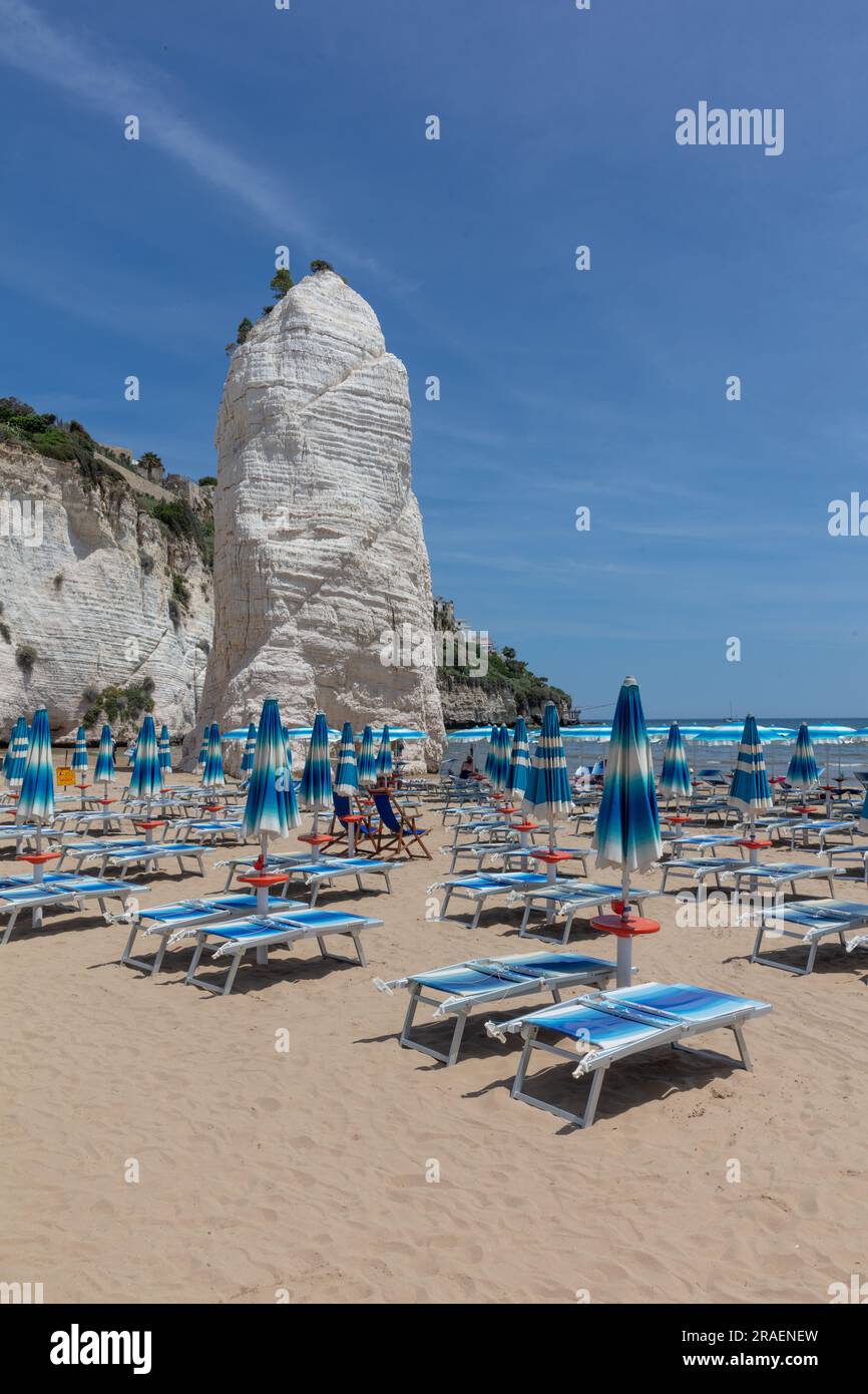 Vieste beach hi-res stock photography and images - Alamy