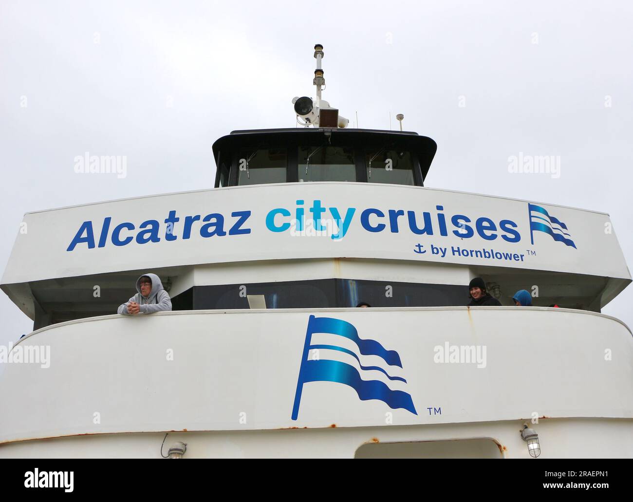 Alcatraz island dock boat hi-res stock photography and images - Alamy