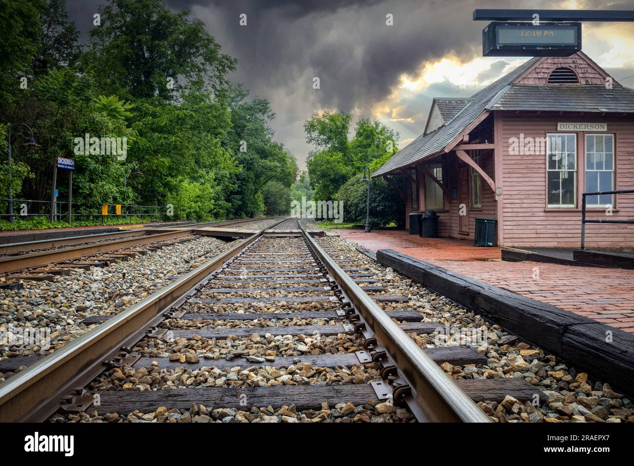 Dickerson Train Station Stock Photo - Alamy