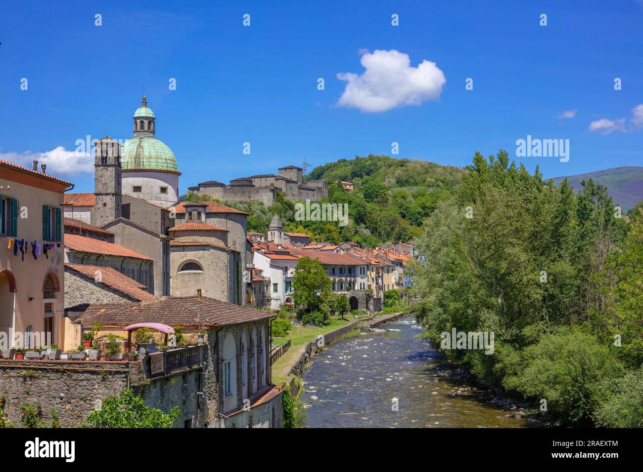 Pontremoli tuscany italy hi-res stock photography and images - Alamy
