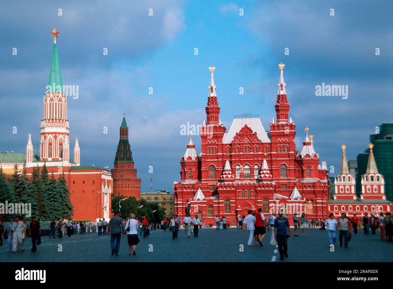 Historical Museum, Kremlin Nicholas Tower, Red Square, Moscow, Russia ...