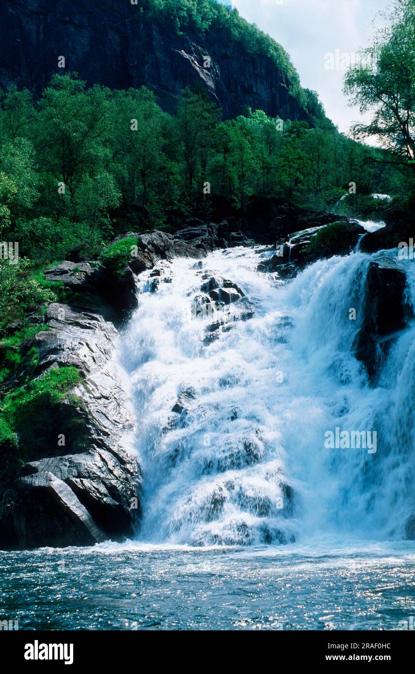 Fossen Bratte waterfall, Hardangerfjord, Hordaland, Norway Stock Photo ...
