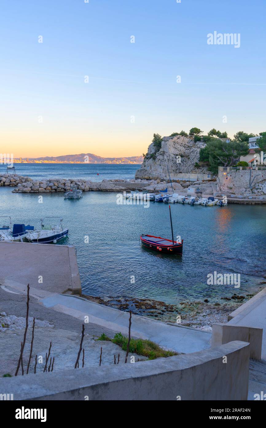 Calanque de Niolon, Le Rove, Provence-Alpes-Côte d'Azur, France Stock ...