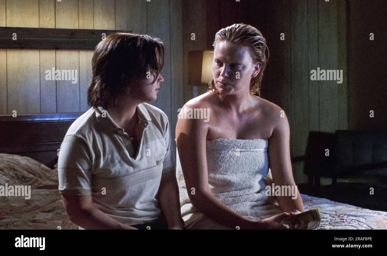 USA. Christina Ricci and Charlize Theron in a scene from the (C)Newmarket Films movie: Monster ...