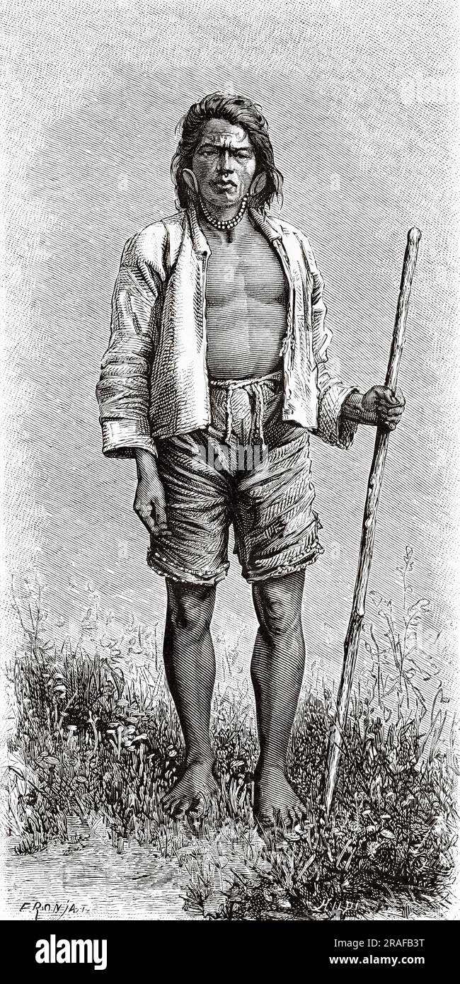 Manobo man in typical traditional clothing, Dato Central Mindanao ...