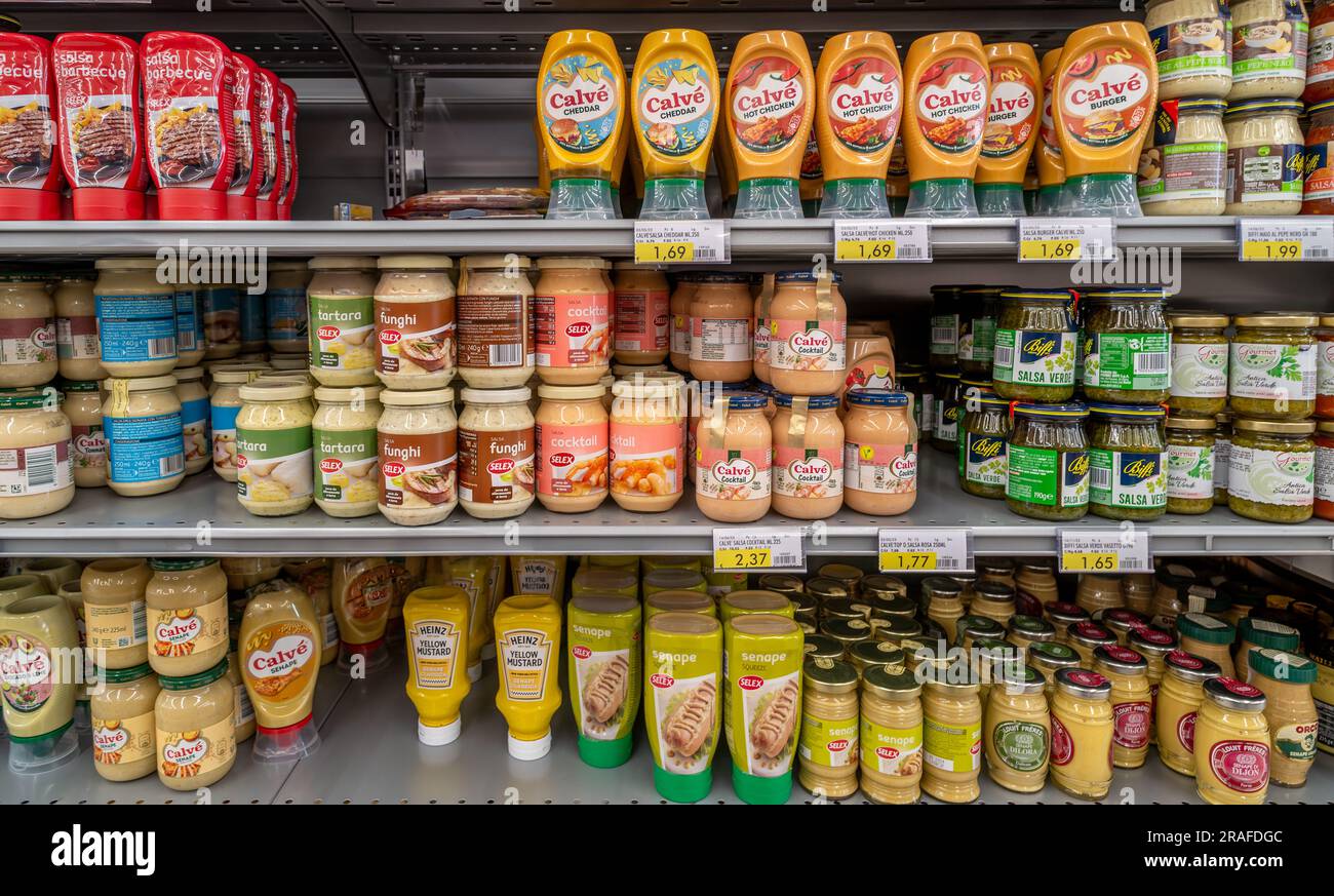 Mayonnaise bottles hi-res stock photography and images - Alamy