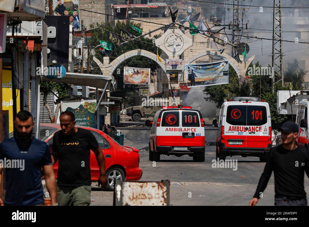 Palestinian ambulances hi-res stock photography and images - Alamy