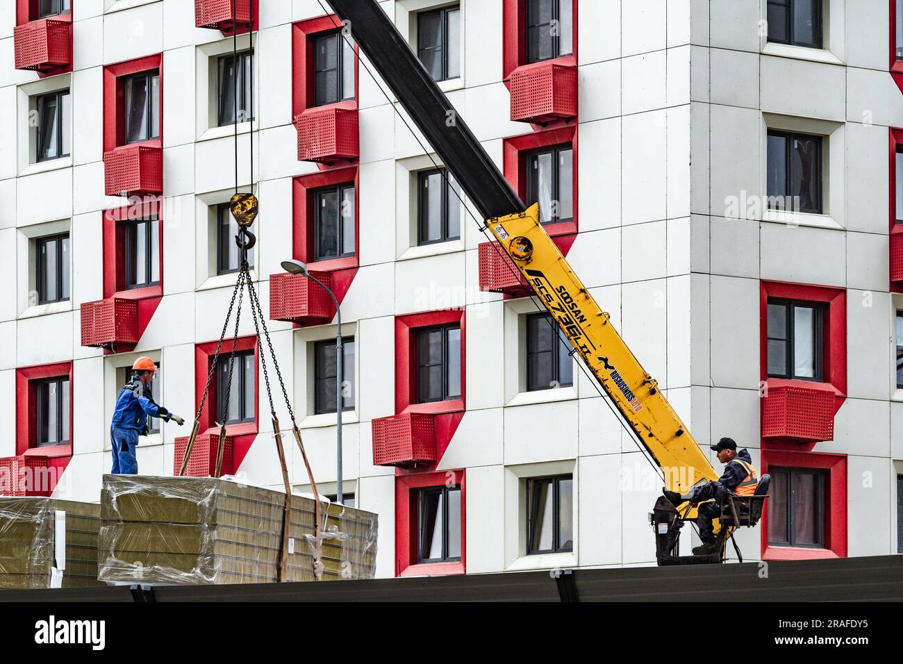 Russia, Moscow. Construction of residential buildings Stock Photo - Alamy