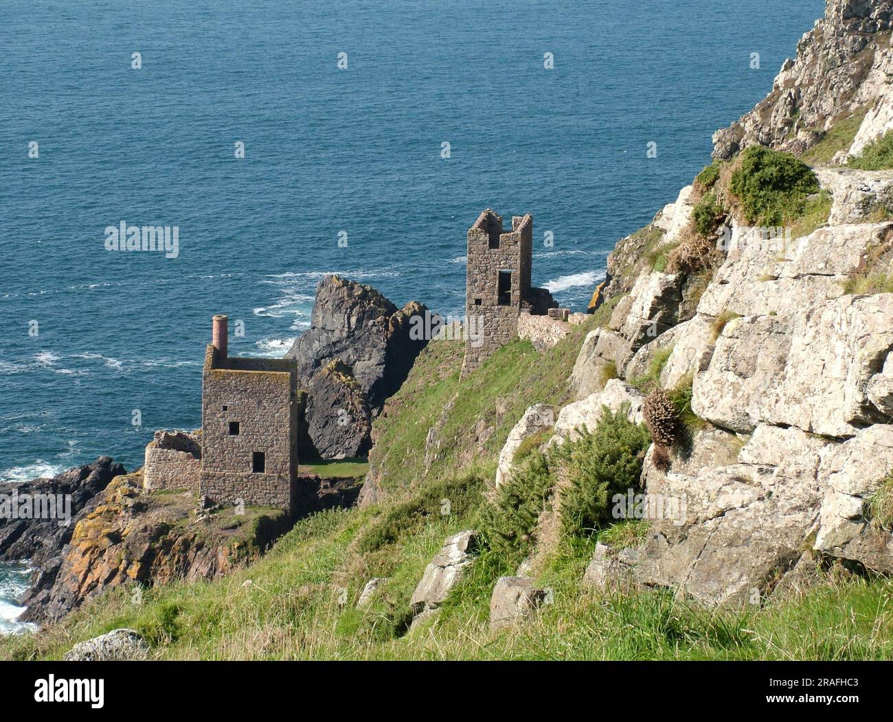 Mine tunnels under the site hi-res stock photography and images - Alamy