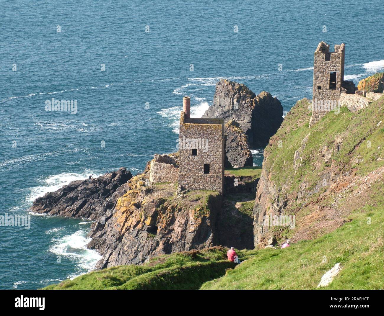 At the foot of the cliffs hi-res stock photography and images - Alamy