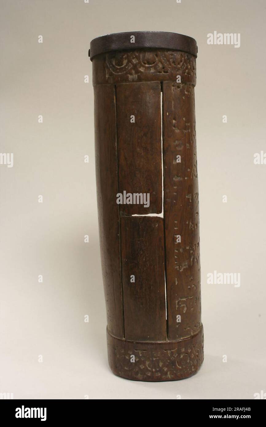 Teponaztli drum hi-res stock photography and images - Alamy