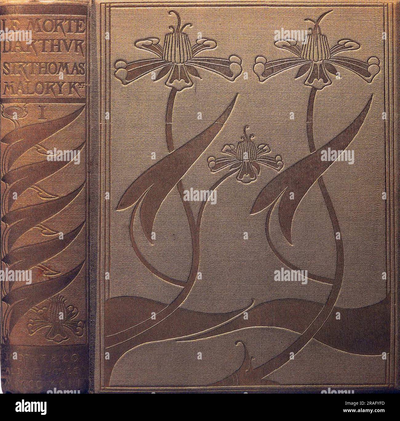 Front Cover and spine of Le Morte Darthur 1893 by Aubrey Beardsley ...